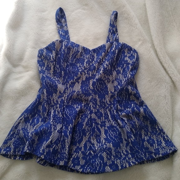 Deb | Tops | Sale 22like New Deb Tank Top | Poshmark